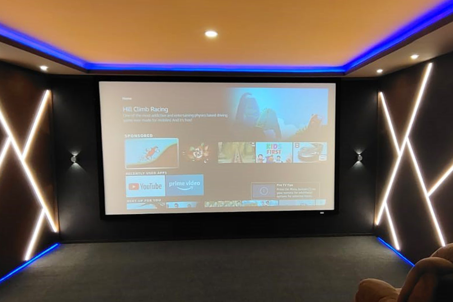 DMAX Home Cinemas